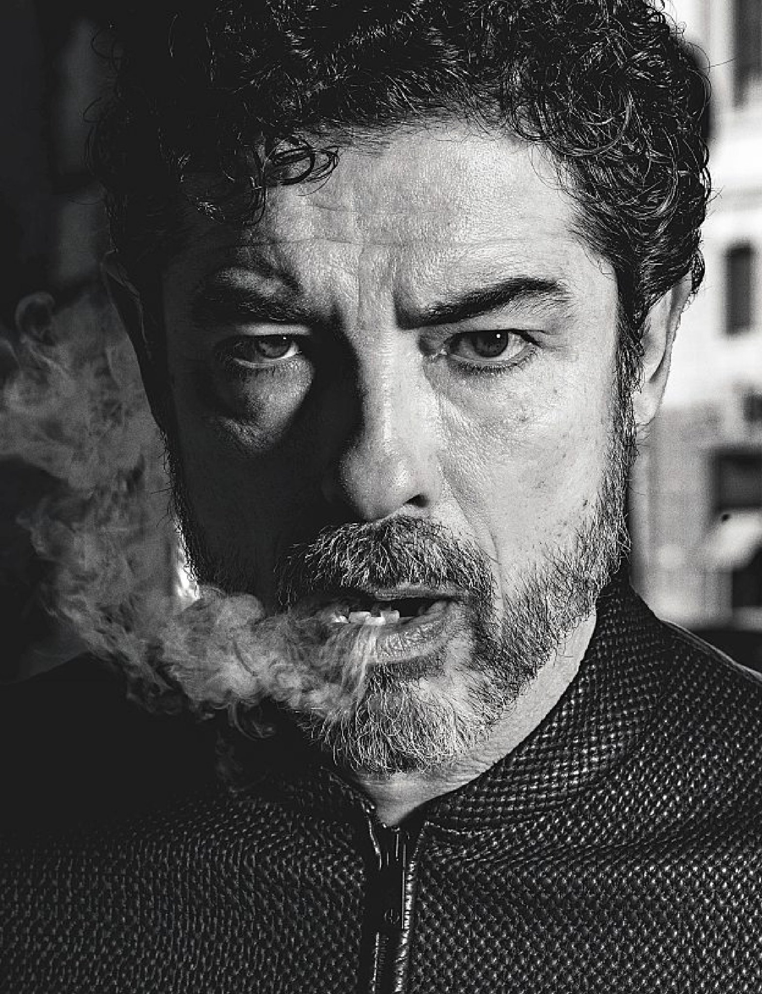 Today is Alessandro Gassmann – HUNKS OVER 40