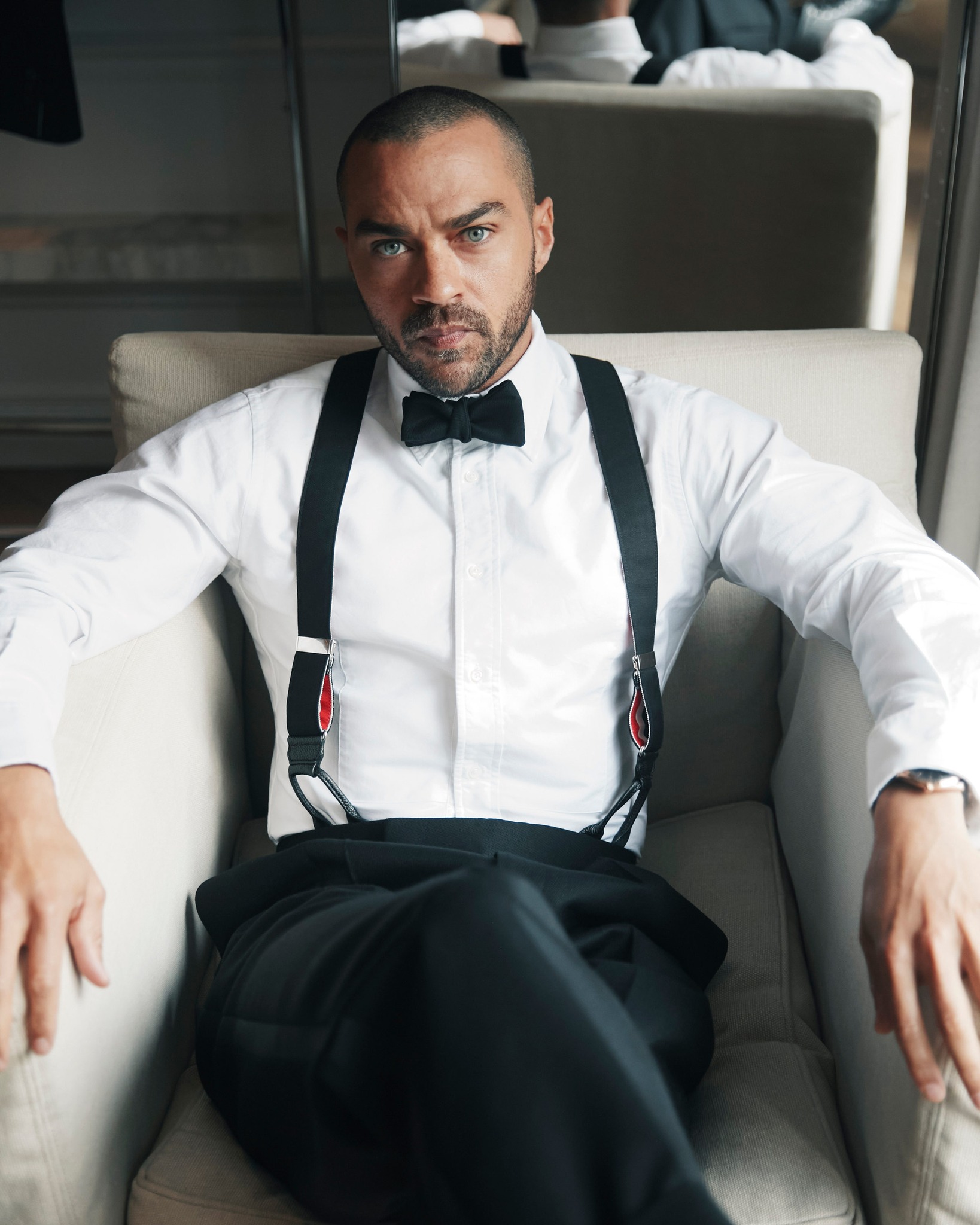 Getting Ready with Actor Jesse Williams – HUNKS OVER 40