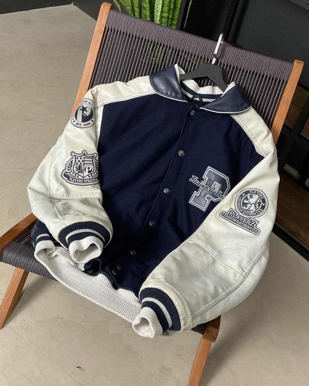 7 Reasons Jacket Patches Are So Popular – HUNKS OVER 40