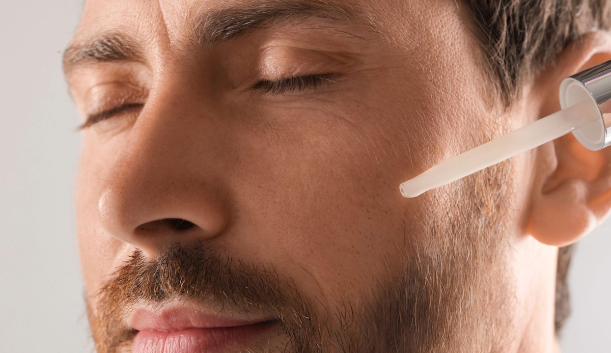 Essential Anti-Aging Skincare Products for Your 40s And Beyond – HUNKS ...