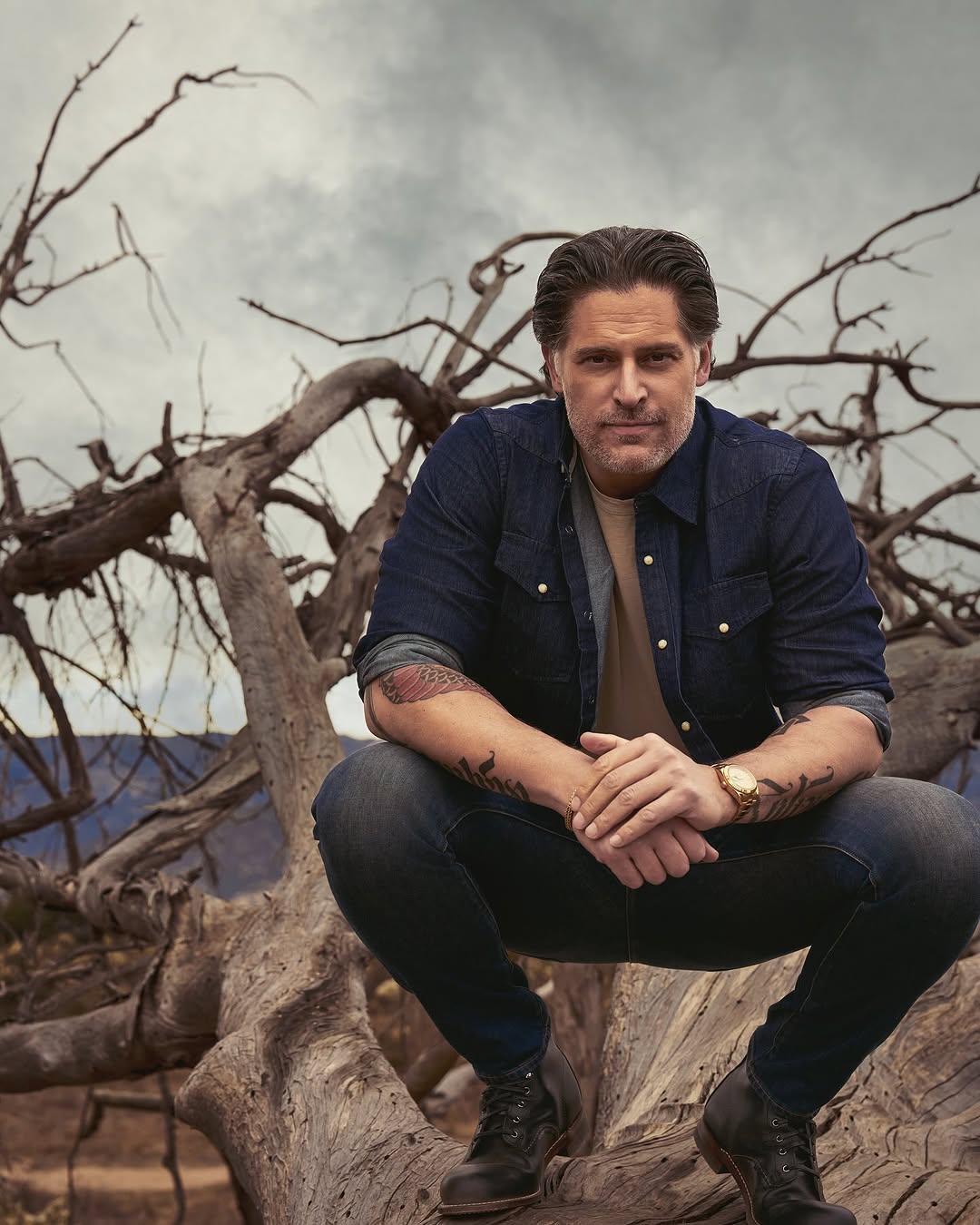 Joe Manganiello Sets Sail for Deal or No Deal Island – HUNKS OVER 40