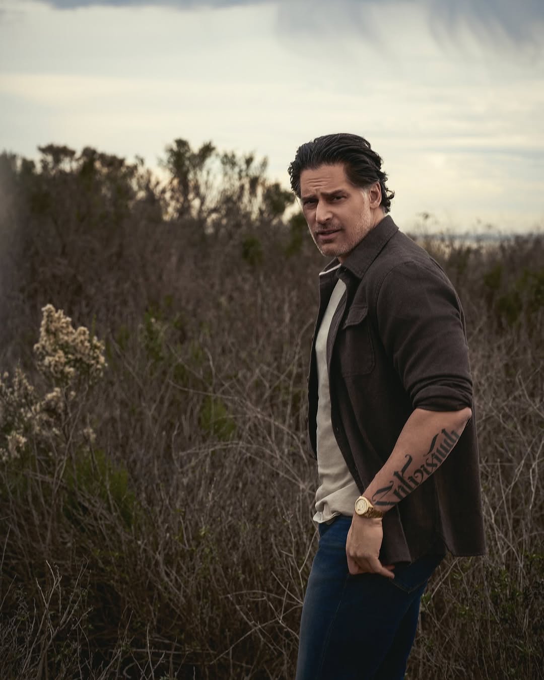 Joe Manganiello Sets Sail for Deal or No Deal Island – HUNKS OVER 40